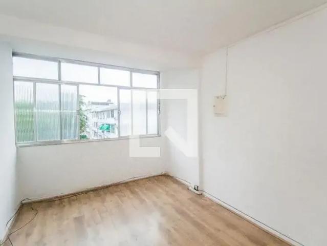 Apartamento para Locação em Rio de Janeiro/RJ Cascadura 3 Quartos