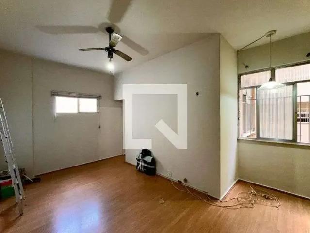 Apartamento para Locação em Rio de Janeiro/RJ Catete 2 Quartos