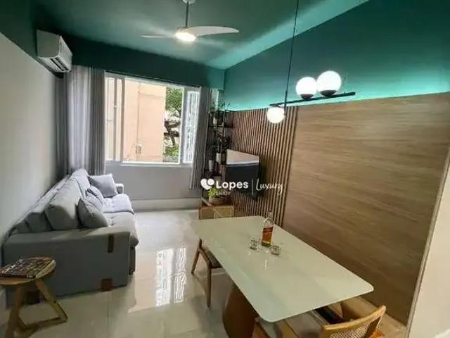 Apartamento para Locação em Rio de Janeiro/RJ Copacabana 3 Quartos