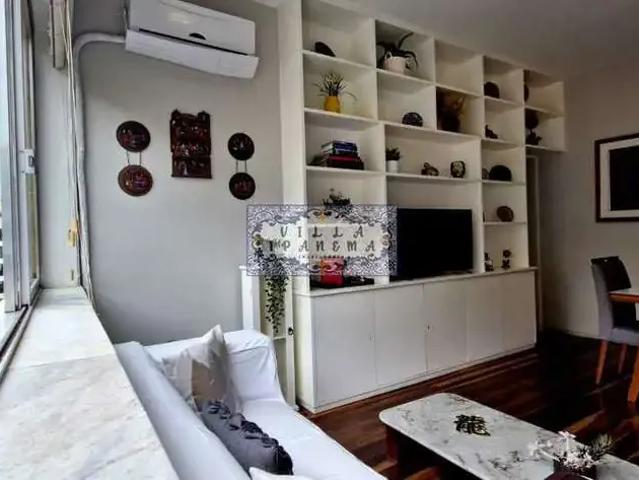 Apartamento para Locação em Rio de Janeiro/RJ Copacabana 2 Quartos