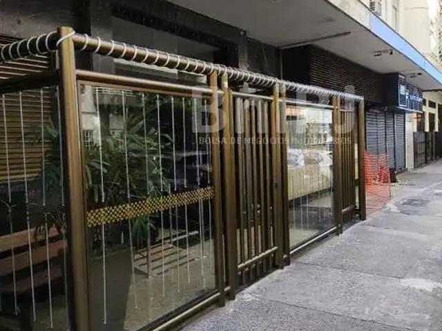 Apartamento para Locação em Rio de Janeiro/RJ Copacabana 2 Quartos