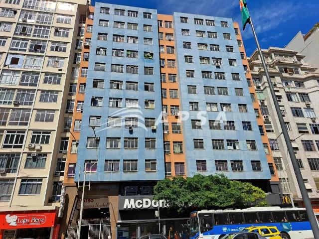 Apartamento para Locação em Rio de Janeiro/RJ Copacabana 2 Quartos