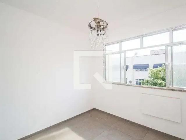 Apartamento para Locação em Rio de Janeiro/RJ Deodoro 2 Quartos
