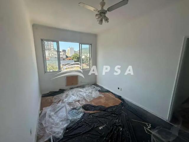 Apartamento para Locação em Rio de Janeiro/RJ Humaitá 3 Quartos