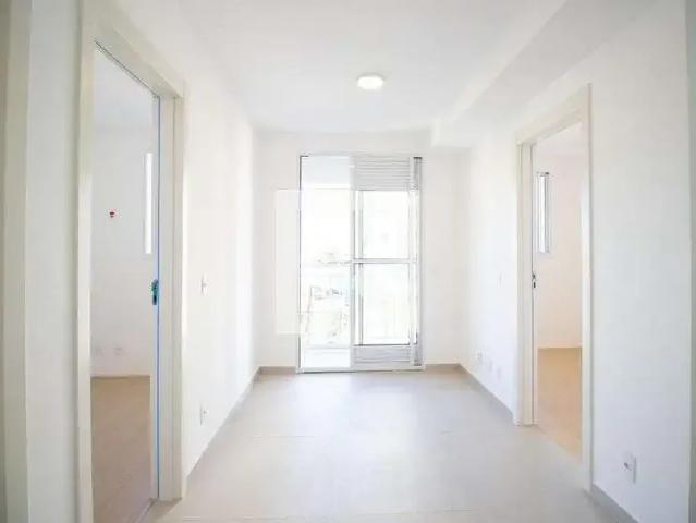 Apartamento para Locação em Rio de Janeiro/RJ Irajá 2 Quartos