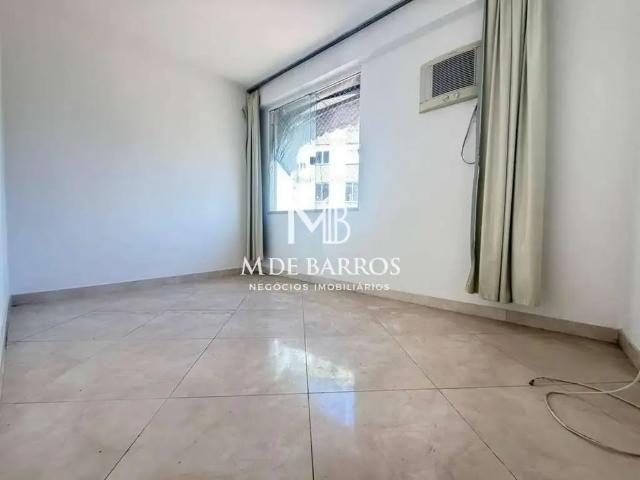 Apartamento para Locação em Rio de Janeiro/RJ Irajá 2 Quartos