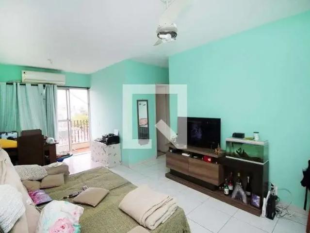 Apartamento para Locação em Rio de Janeiro/RJ Irajá 2 Quartos