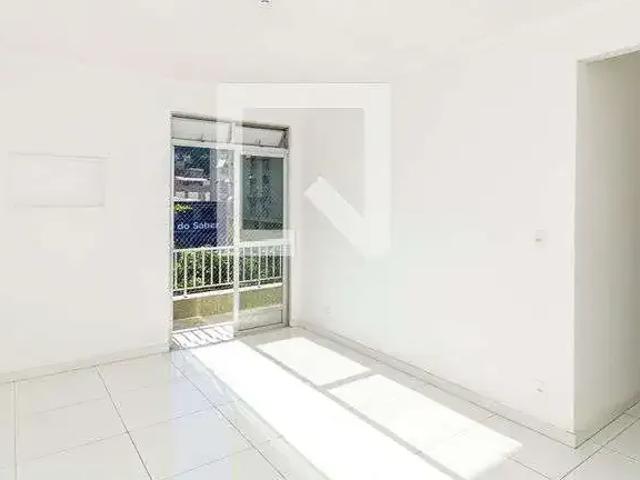 Apartamento para Locação em Rio de Janeiro/RJ Irajá 2 Quartos