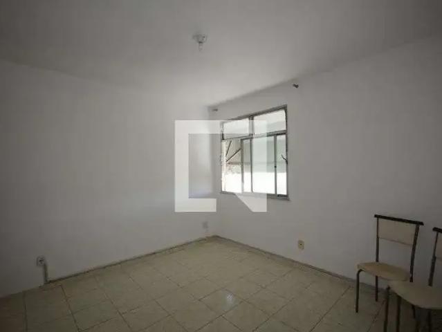 Apartamento para Locação em Rio de Janeiro/RJ Irajá 2 Quartos