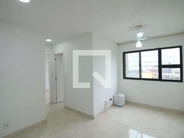 Apartamento para Locação em Rio de Janeiro/RJ Irajá 2 Quartos