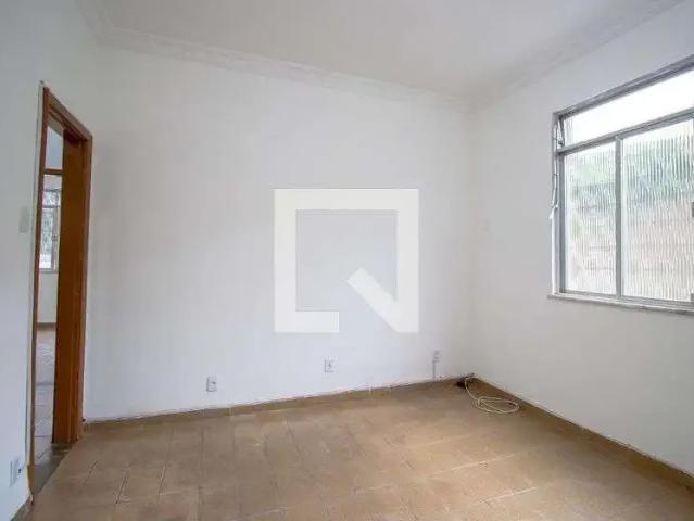 Apartamento para Locação em Rio de Janeiro/RJ Irajá 2 Quartos