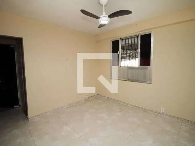 Apartamento para Locação em Rio de Janeiro/RJ Irajá 2 Quartos
