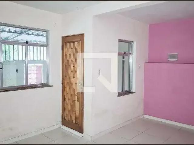 Apartamento para Locação em Rio de Janeiro/RJ Irajá 2 Quartos