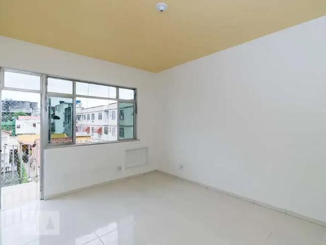 Apartamento para Locação em Rio de Janeiro/RJ Irajá 3 Quartos