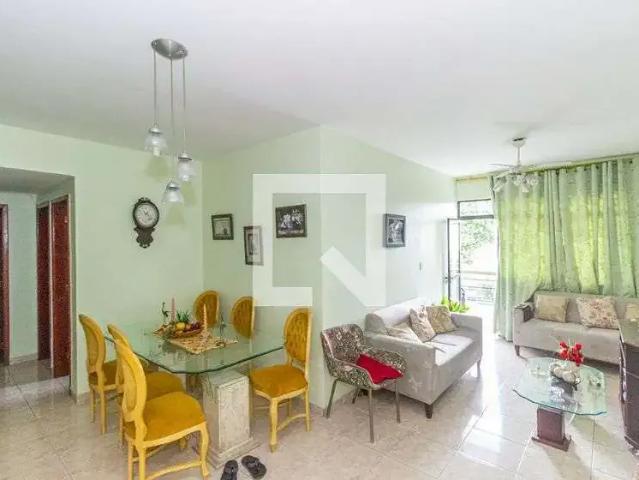 Apartamento para Locação em Rio de Janeiro/RJ Irajá 4 Quartos