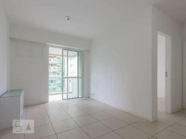 Apartamento para Locação em Rio de Janeiro/RJ Jacarepaguá 2 Quartos