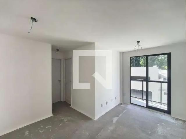 Apartamento para Locação em Rio de Janeiro/RJ Jacarepaguá 2 Quartos