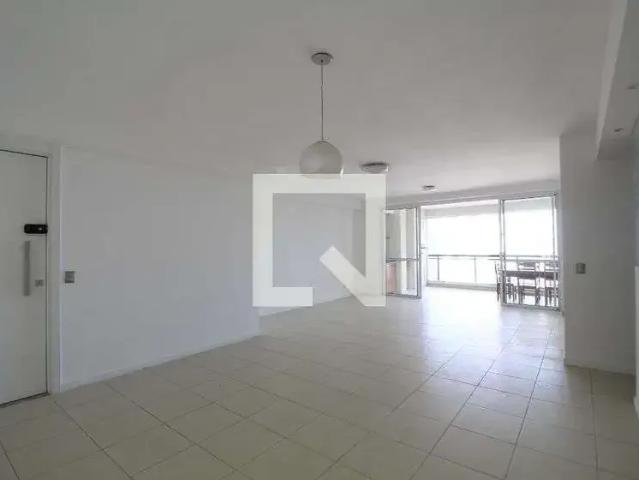 Apartamento para Locação em Rio de Janeiro/RJ Jacarepaguá 4 Quartos