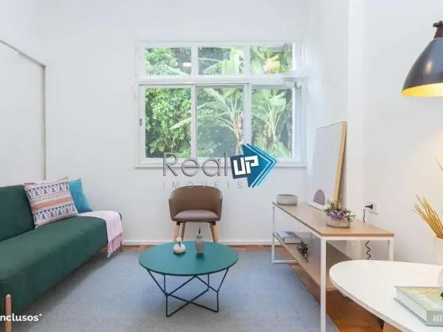 Apartamento para Locação em Rio de Janeiro/RJ Lagoa 2 Quartos