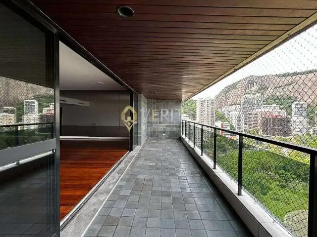 Apartamento para Locação em Rio de Janeiro/RJ Lagoa 4 Quartos