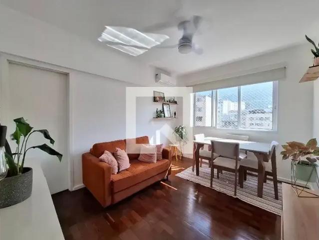 Apartamento para Locação em Rio de Janeiro/RJ Laranjeiras 2 Quartos