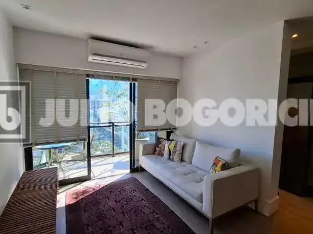 Apartamento para Locação em Rio de Janeiro/RJ Leblon 2 Quartos
