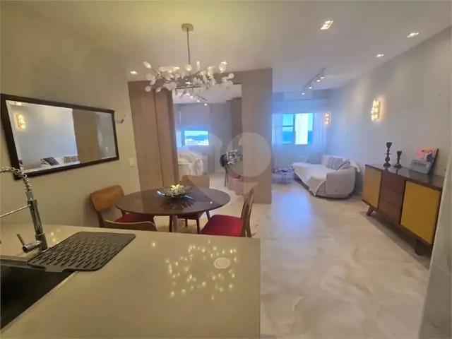 Apartamento para Locação em Rio de Janeiro/RJ Leblon 2 Quartos