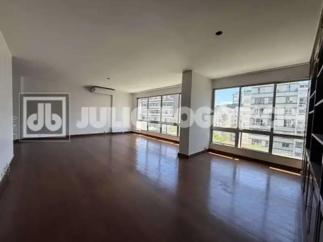 Apartamento para Locação em Rio de Janeiro/RJ Leblon 3 Quartos