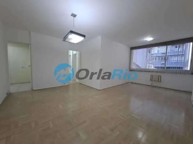 Apartamento para Locação em Rio de Janeiro/RJ Leme 3 Quartos