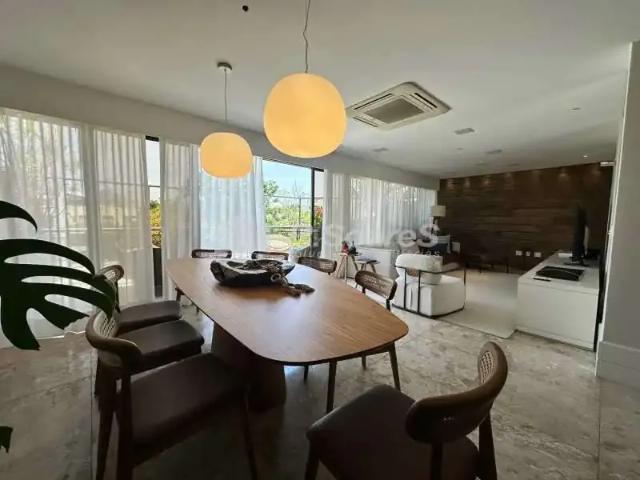 Apartamento para Locação em Rio de Janeiro/RJ Recreio dos Bandeirantes 4 Quartos