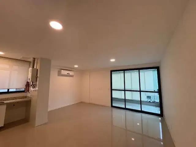 Apartamento para Locação em Rio de Janeiro/RJ Recreio dos Bandeirantes 2 Quartos