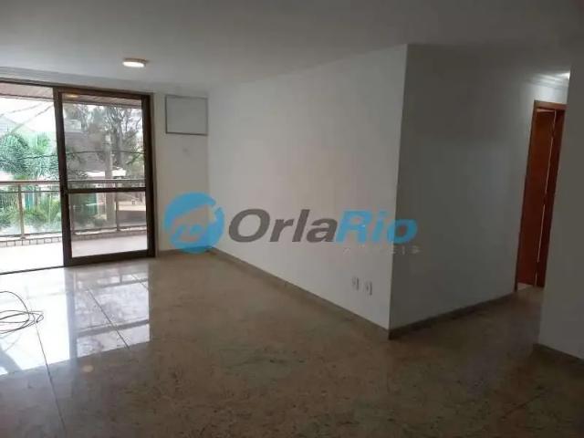 Apartamento para Locação em Rio de Janeiro/RJ Recreio dos Bandeirantes 3 Quartos