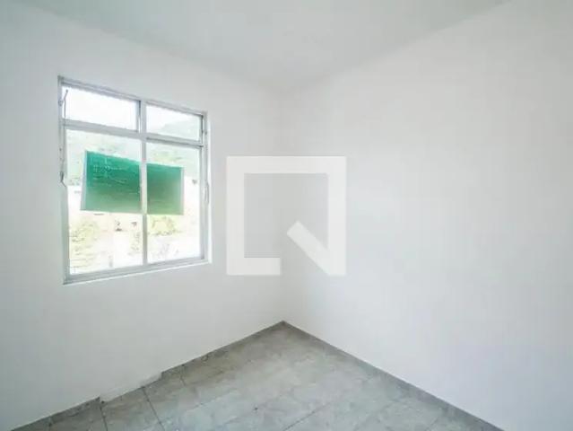 Apartamento para Locação em Rio de Janeiro/RJ Realengo 2 Quartos