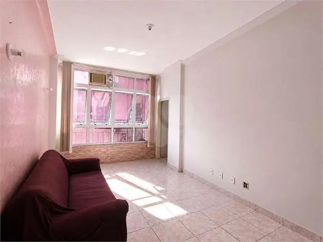 Apartamento para Locação em Rio de Janeiro/RJ Rio Comprido 3 Quartos