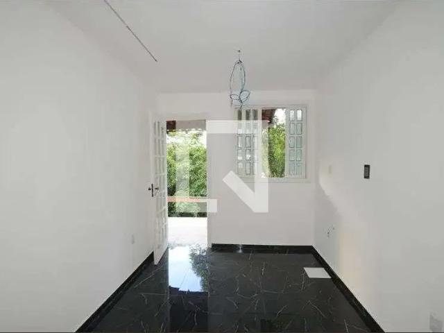 Apartamento para Locação em Rio de Janeiro/RJ Vila Valqueire 1 Quartos
