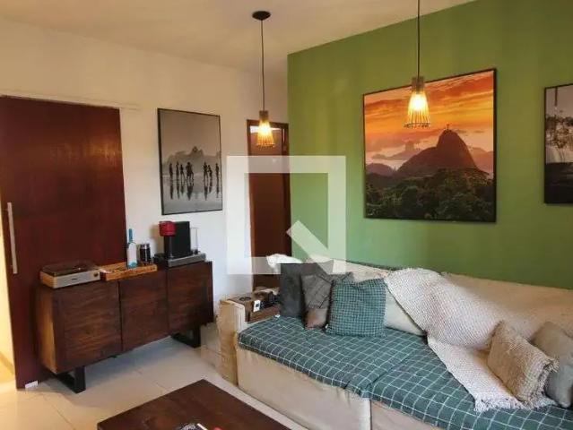 Apartamento para Locação em Rio de Janeiro/RJ Vila Valqueire 2 Quartos