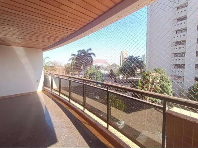 Apartamento para Locação em Ribeirão Preto/SP Jardim Irajá 3 Quartos