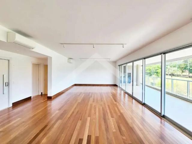 Apartamento para Locação em Ribeirão Preto/SP Vila do Golf 4 Quartos