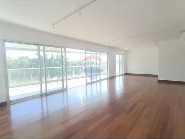 Apartamento para Locação em Ribeirão Preto/SP Vila do Golf 4 Quartos