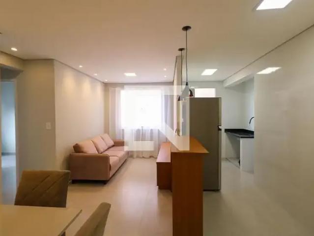 Apartamento para Locação em São Caetano do Sul/SP Santo Antônio 2 Quartos