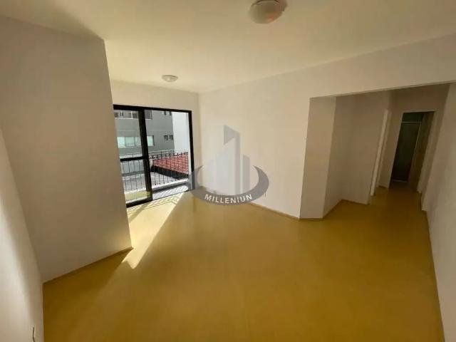Apartamento para Locação em São Caetano do Sul/SP Santo Antônio 2 Quartos