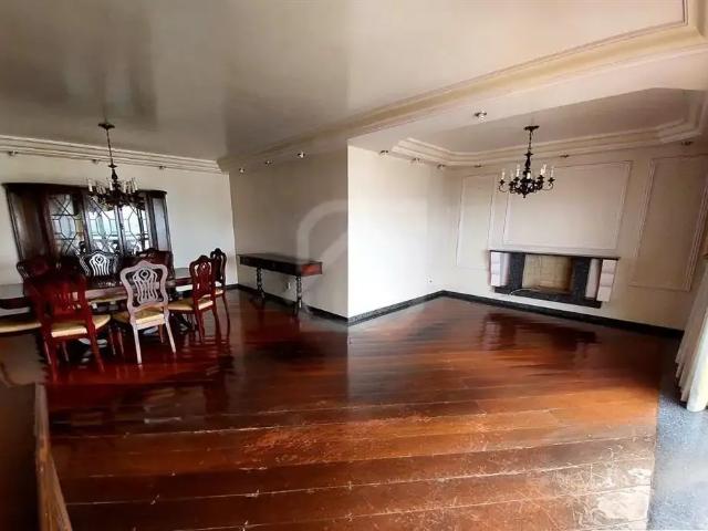 Apartamento para Locação em São Bernardo do Campo/SP Rudge Ramos 4 Quartos