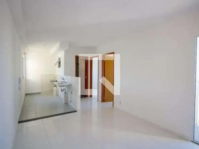 Apartamento para Locação em São Gonçalo/RJ Maria Paula 2 Quartos