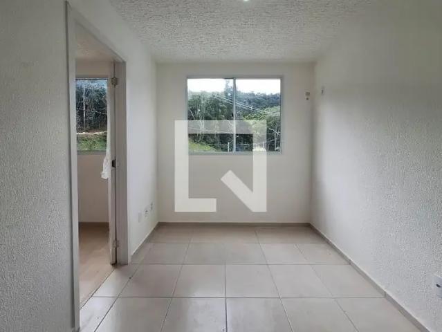 Apartamento para Locação em São Gonçalo/RJ Rio do Ouro 2 Quartos