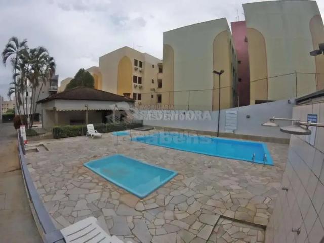 Apartamento para Locação em São José do Rio Preto/SP Vila Itália 3 Quartos