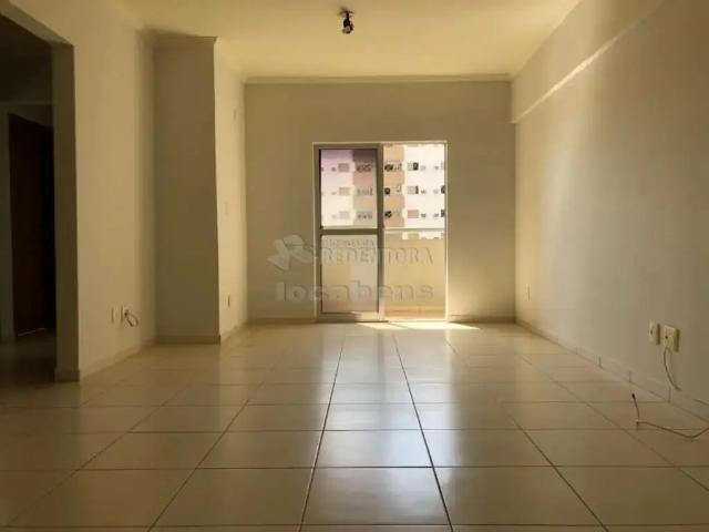 Apartamento para Locação em São José do Rio Preto/SP Vila Redentora 3 Quartos