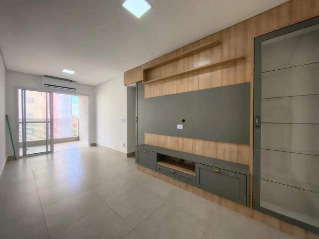 Apartamento para Locação em São José do Rio Preto/SP Vila Sinibaldi 3 Quartos