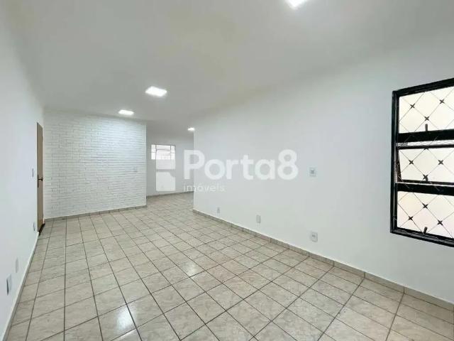 Apartamento para Locação em São José do Rio Preto/SP Vila Sinibaldi 3 Quartos