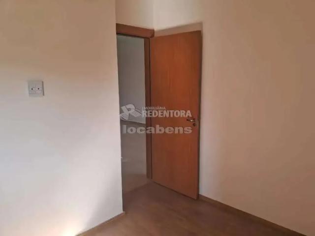 Apartamento para Locação em São José do Rio Preto/SP Jardim Yolanda 2 Quartos