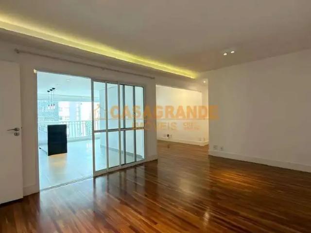Apartamento para Locação em São José dos Campos/SP Parque Residencial Aquarius 3 Quartos